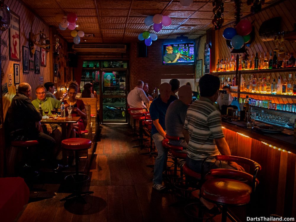 CW’s Birthday Party photo gallery @ The New Cowboy Bar – DartsThailand